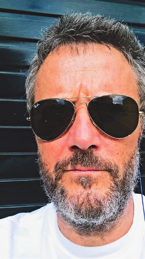 Profile - vShowcards.com