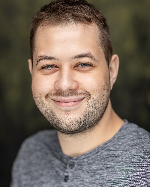 Professional Acting Jobs | Find Actors Online At vShowcards